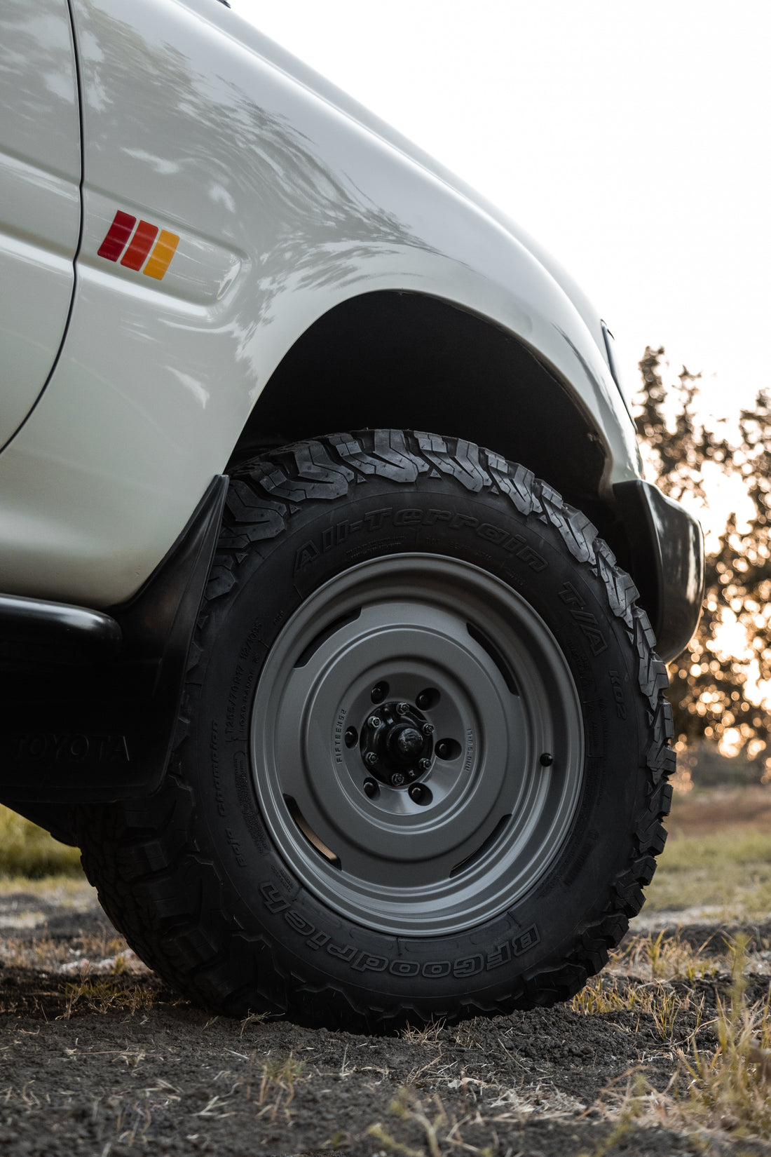 Fifteen52 Analog HD [Classic White] – Iconic Wheels Australia
